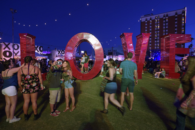 PHOTOS: 2016 Life is Beautiful festival in downtown Las Vegas - Gallery